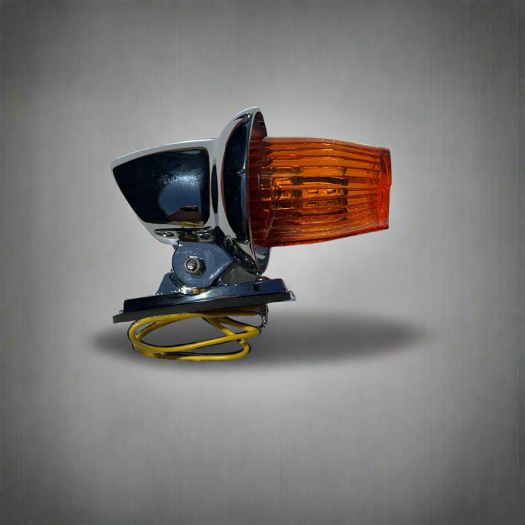 Chrome aluminum retro Kenworth-style fender light assembly with Amber ...